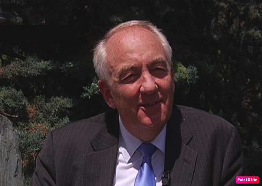 White American lawyer Stephen J. Rapp, please take your knee off the ...